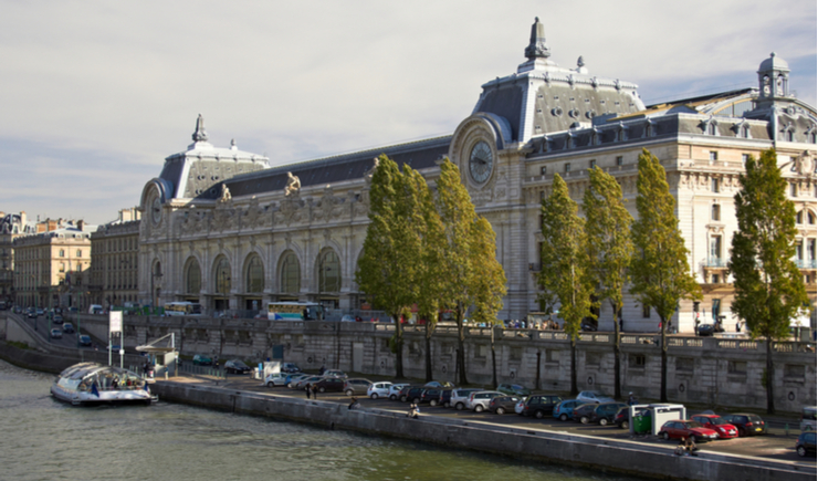 La Grande Epicerie's Vast Selection Now Available on the Right Bank