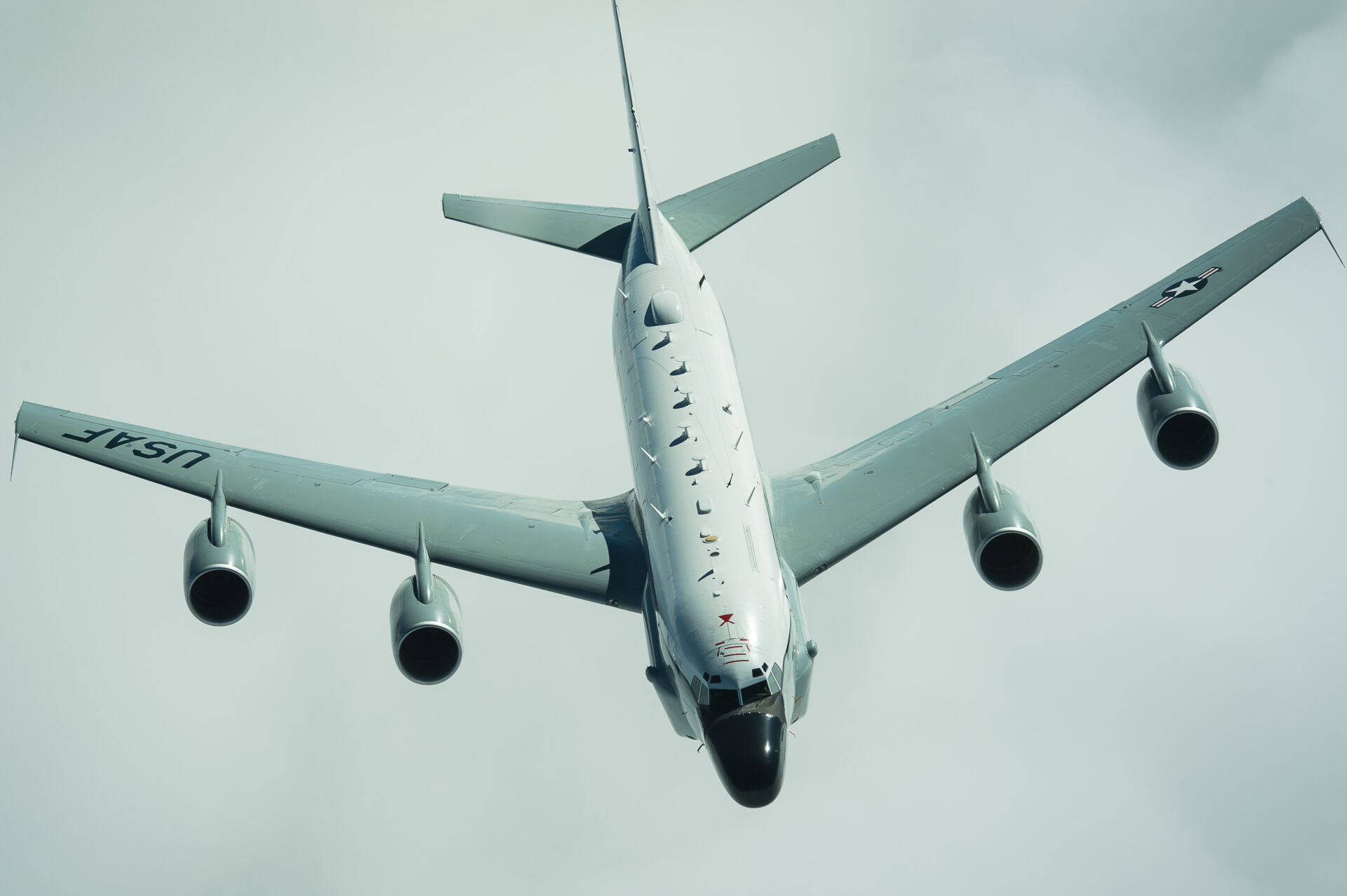 RC-135 Surveillance Jet Joins US Forces Massing in the Middle East
